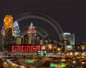 Items similar to Cincinnati Ohio Night Skyline Photo (unframed) on Etsy