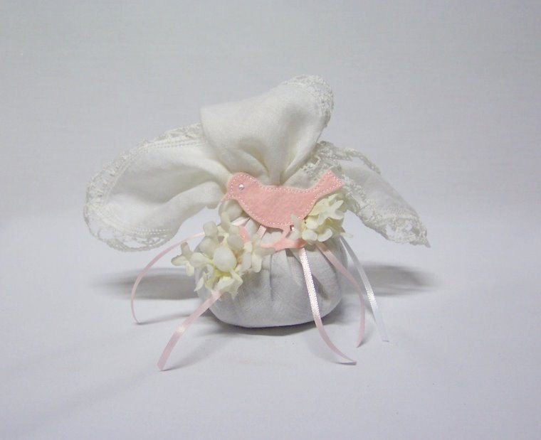 Vintage Handkerchief French Lavender Sachet with Bird – Haute Juice