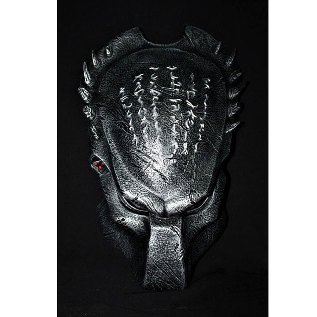 1:1 Full Scale Replica Wolf Predator mask Predator costume
