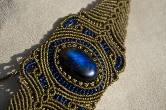 Pulseras de macrame con piedras - Imagui