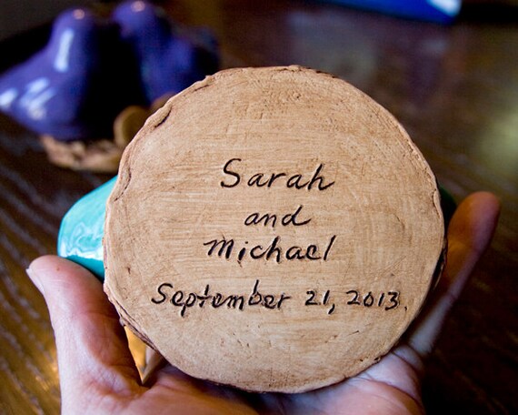 U.S. Marine Cake Topper in Ivory Glaze