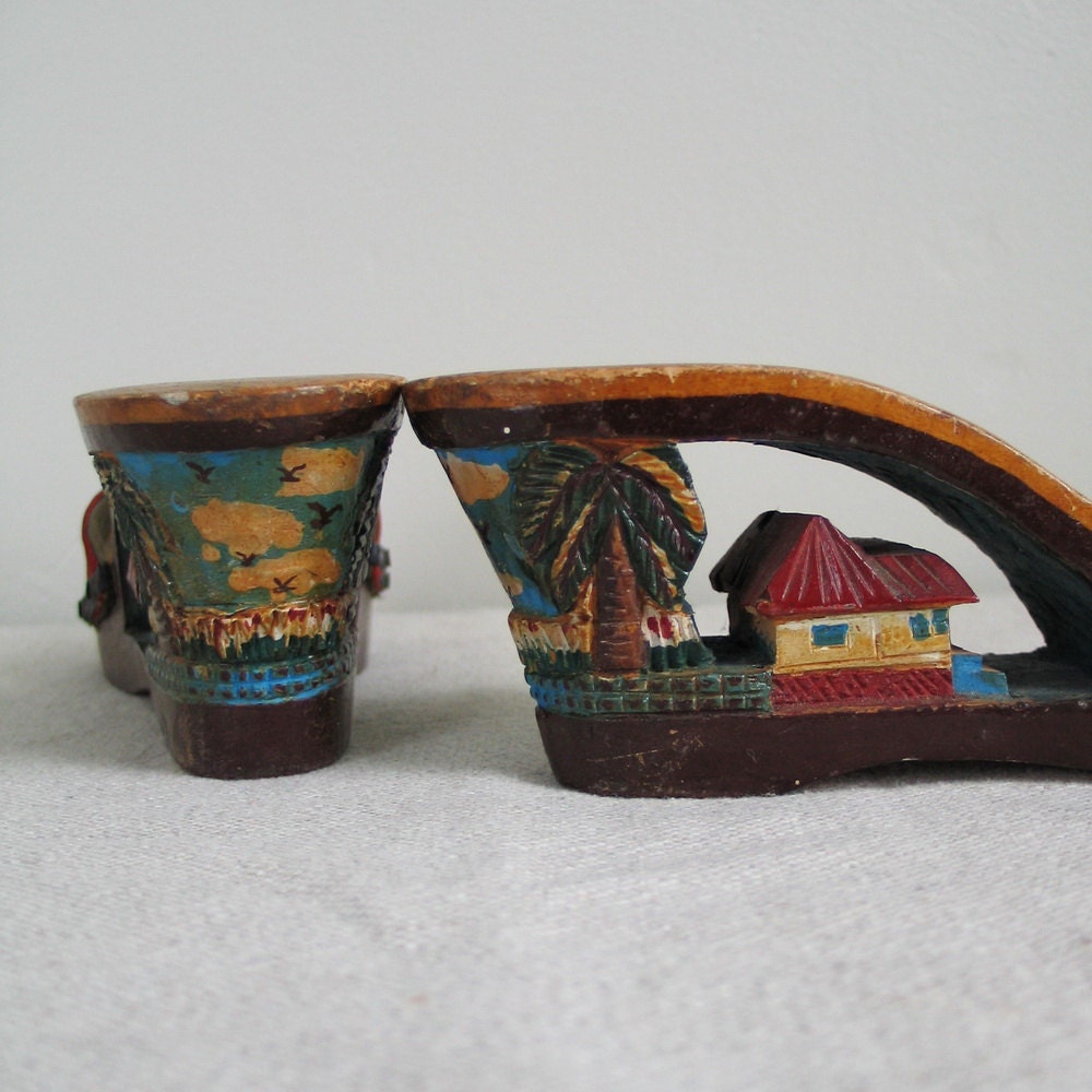 Vintage 1940s Carved Wooden Platform Bakyas Shoes Sandals