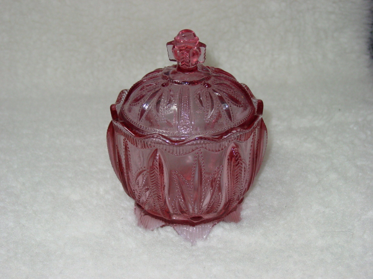 Vintage Pink Fenton Covered Footed Candy Dish Leaf Pattern – Haute Juice