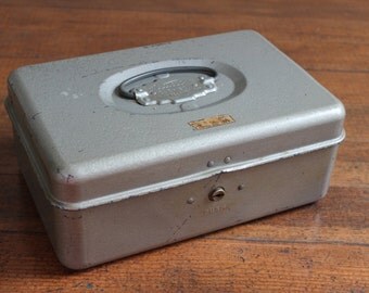 Vintage Gray Metal Cash Box with Change Tier (Utilco - Union Steel ...