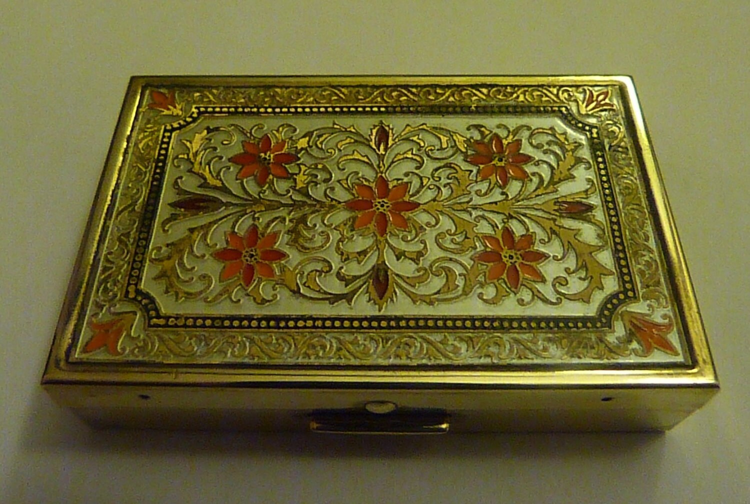 Vintage musical enamel powder compact / musical powder box gift boxed ...