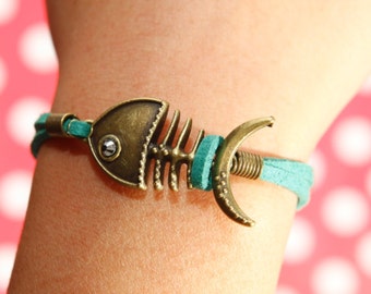 Popular items for fish bracelet on Etsy