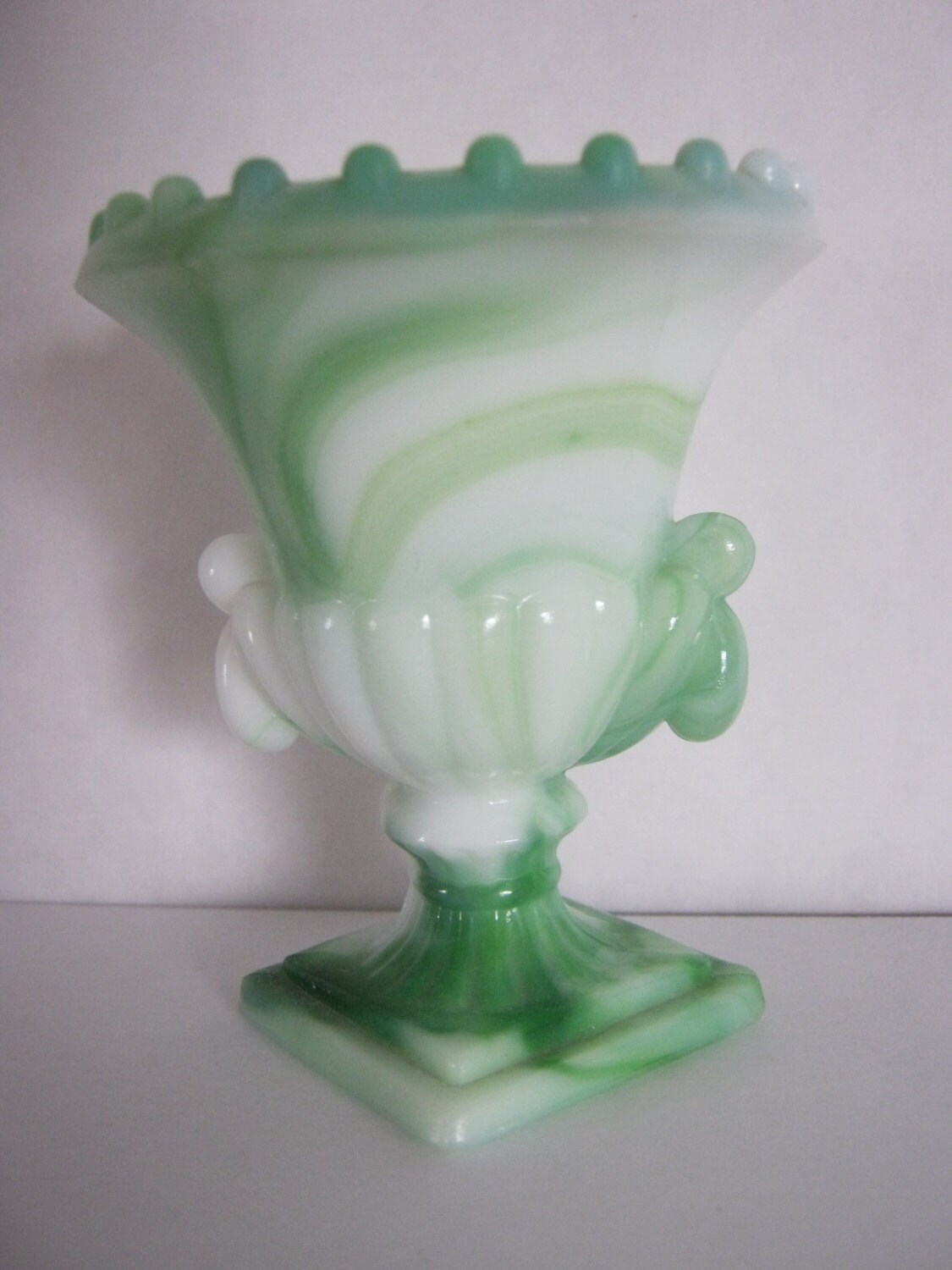 Akro Agate Greenwhite Slag Glass Urn By Dakotajoyce On Etsy
