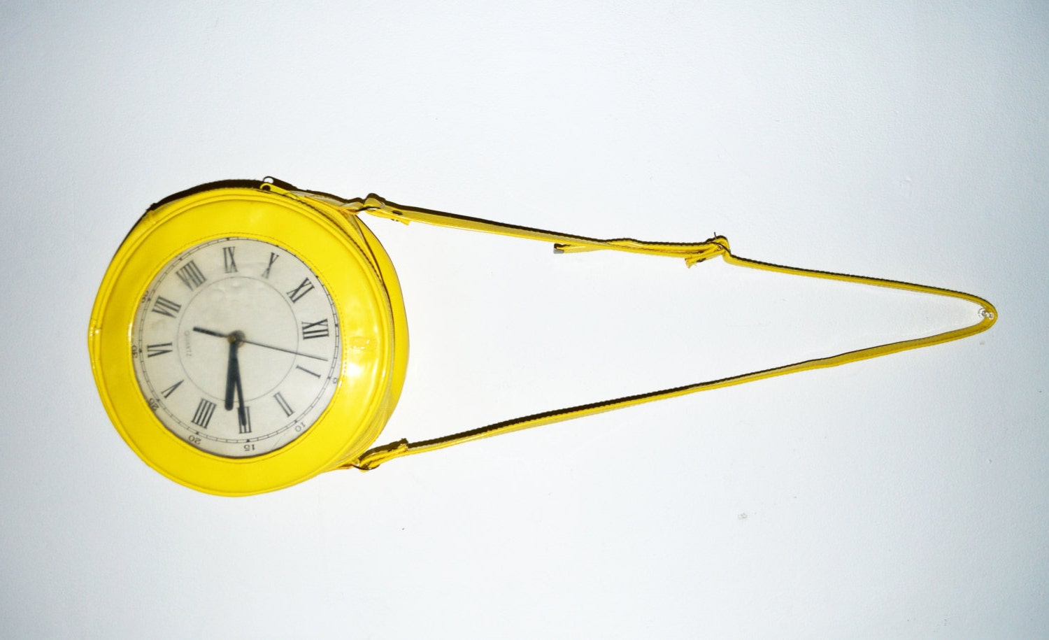 Vintage YELLOW Quartz CLOCK Purse Marilyn Brooks Inspired