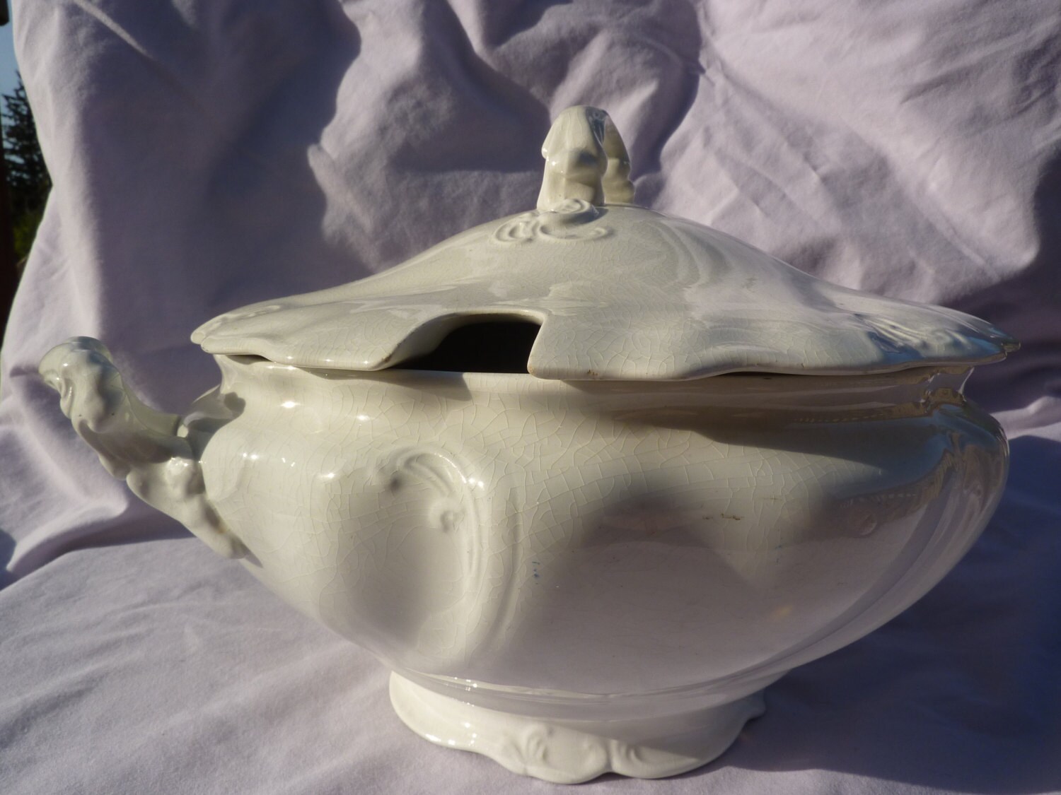 Vintage Porcelain Meakin Soup Tureen with Lid – Haute Juice