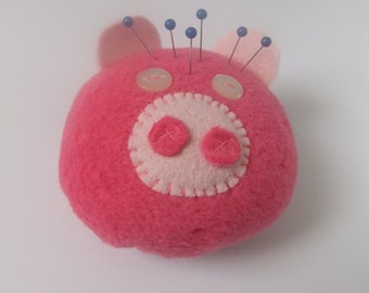 Popular items for animal pin cushion on Etsy