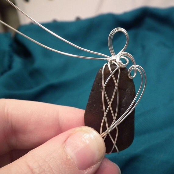 TUTORIAL: Wrap With a 4-Strand Braid Wire-Wrapped by gaylebird