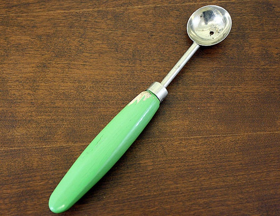 Vintage Melon Baller w/Green Handle E3765 by LittleRedHenVINTAGE
