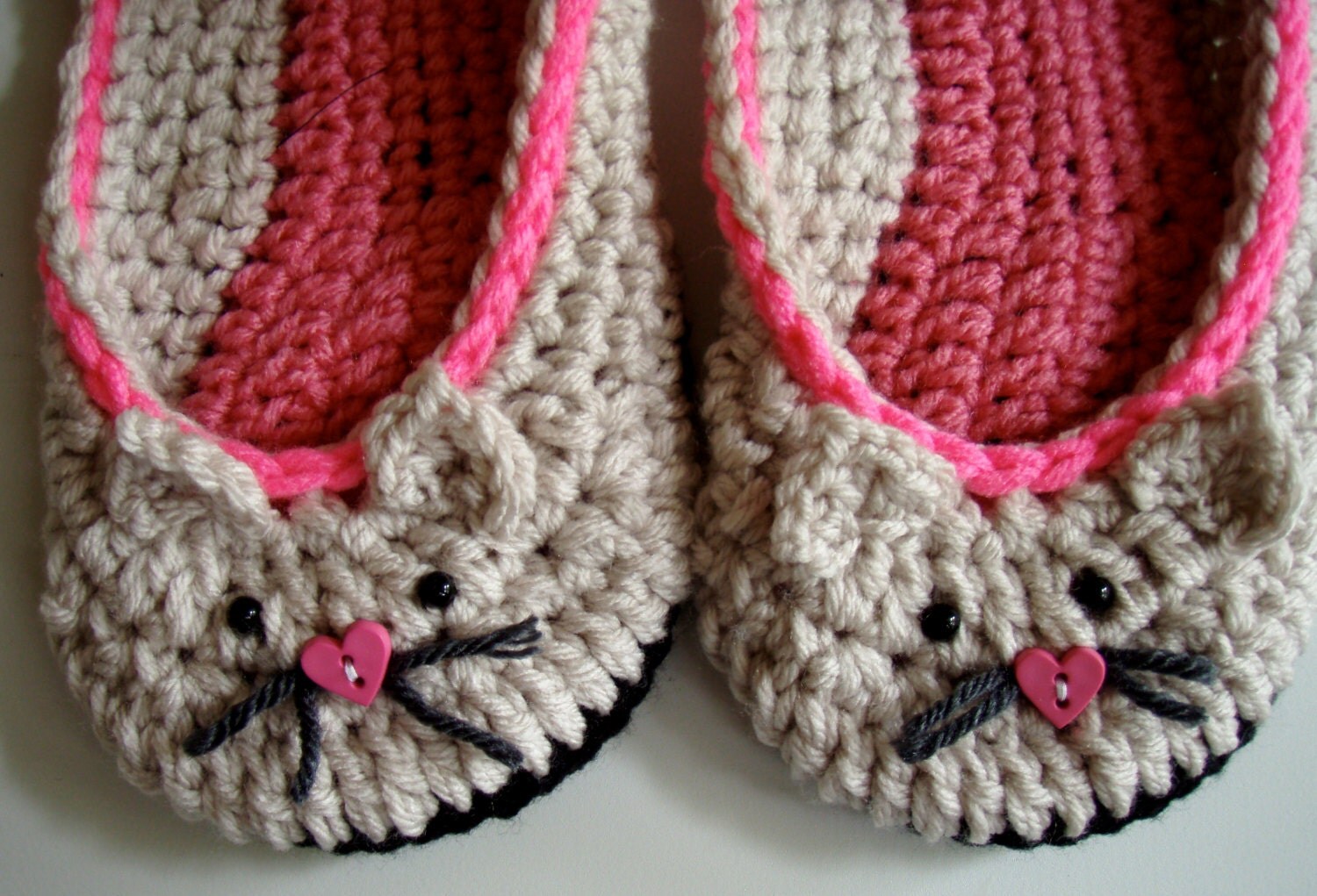 Women's Kitty Cat Slippers Crochet Pattern 201 PDF