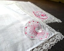 Popular items for floating flower on Etsy