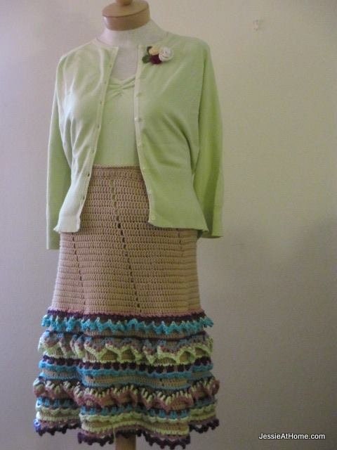 Rachel Crochet Pattern a flared crochet skirt by JessieAtHome
