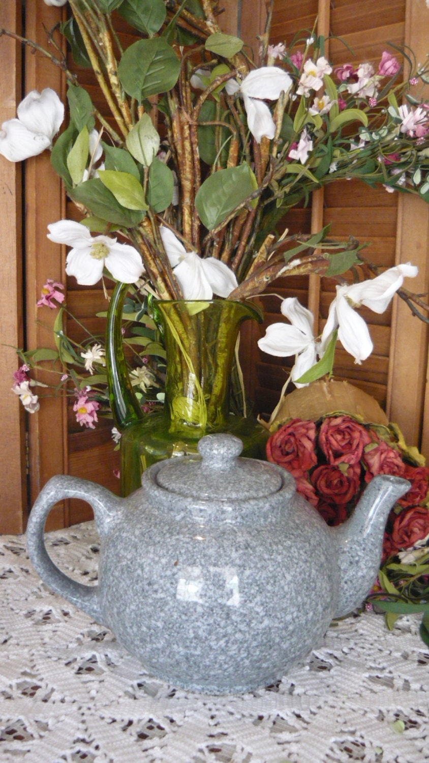 Stone look Grey Tea POt – Haute Juice