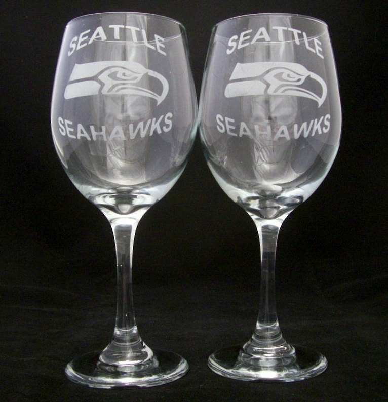 Seattle Seahawks Wine Glasses 12th man gifts birthday gifts
