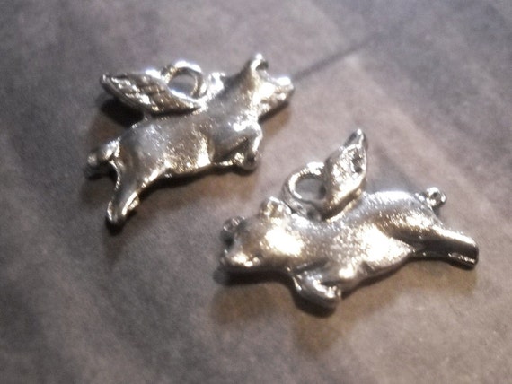 Flying Pig Charms-Pig Charms-Antiqued by theslipperypearl on Etsy