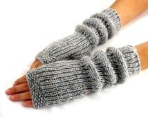 Unique long mittens related items | Etsy