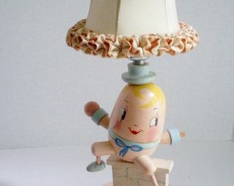 Popular items for vintage lamps on Etsy
