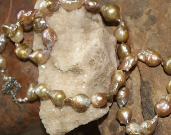 Popular items for extra large pearls on Etsy