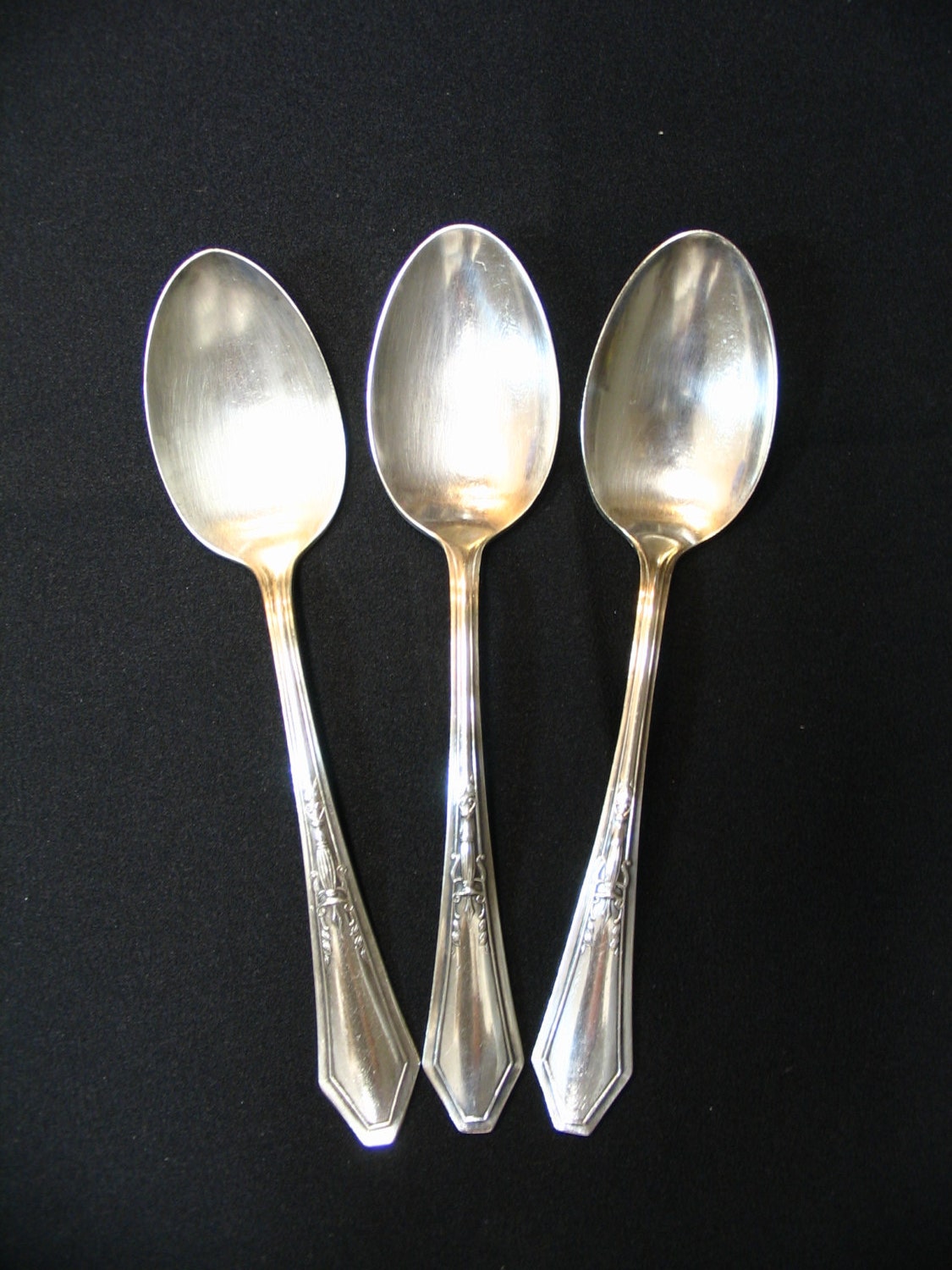 Vintage Gee Esco Silverplate Place or Soup Spoons PEARL pattern 1910 ...