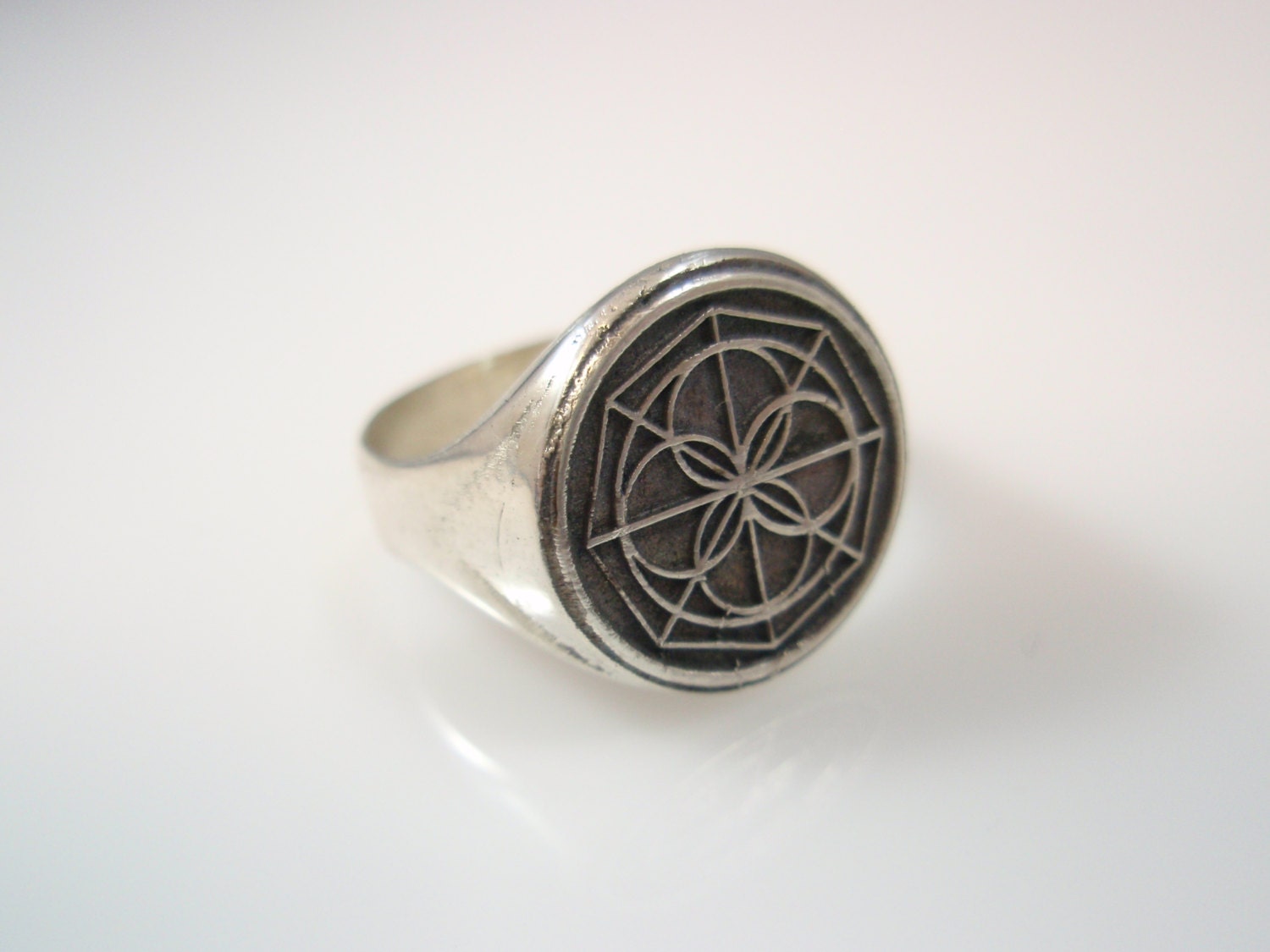 Universal Kenpo Karate Symbol Black Okinawan Ed by silver999