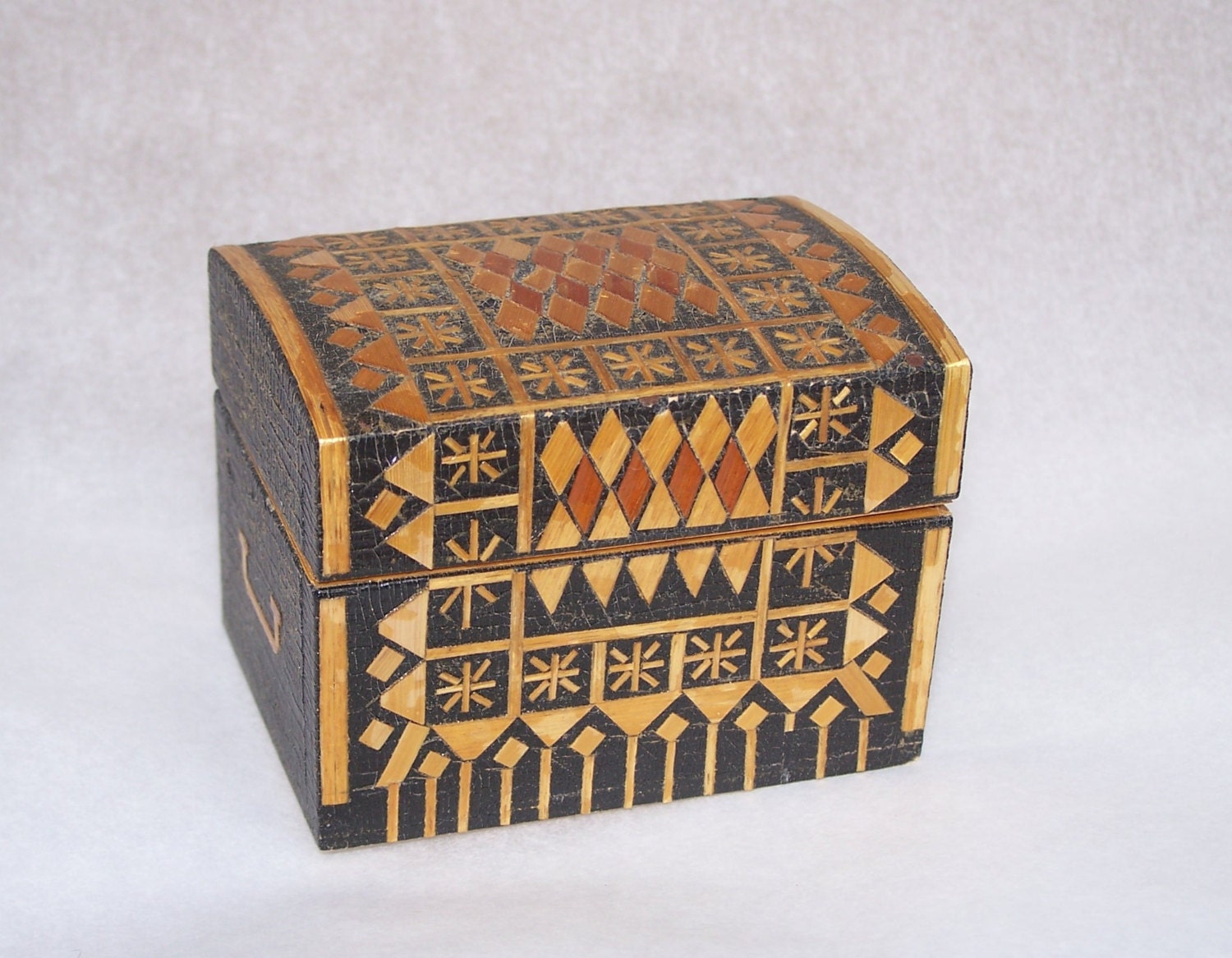 Vintage Russian Wood Inlay Trinket Box – Haute Juice