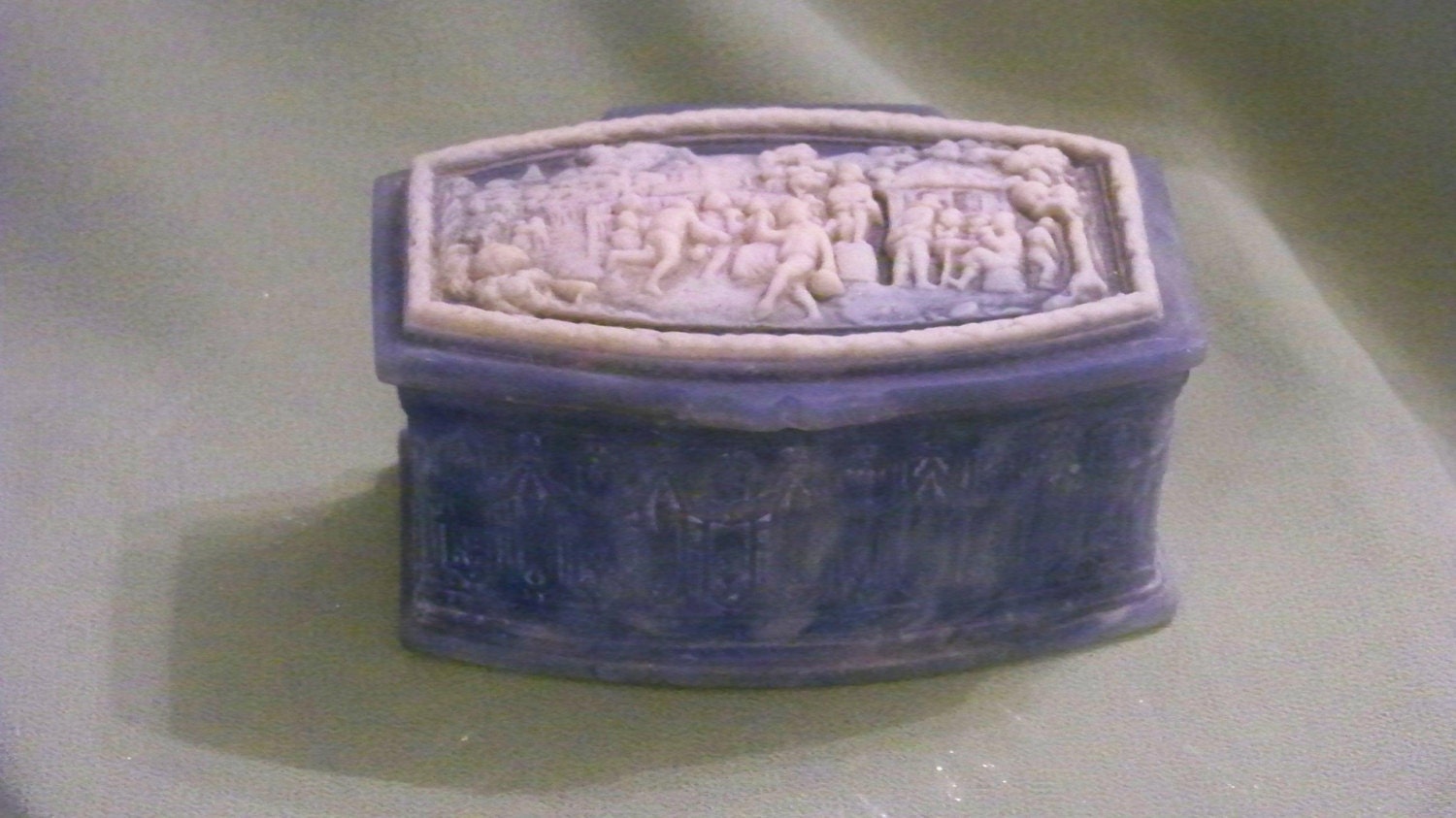 Vintage Collectible Incolay Stone Dresser Keepsake / Jewelry Box ...