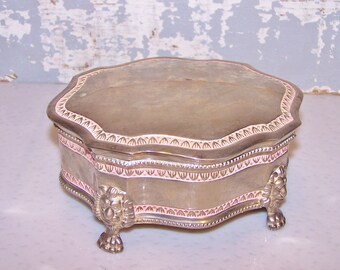 Popular items for box with lion on Etsy