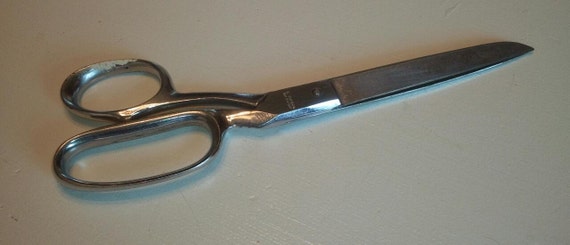 Vintage Singer Scissors 708