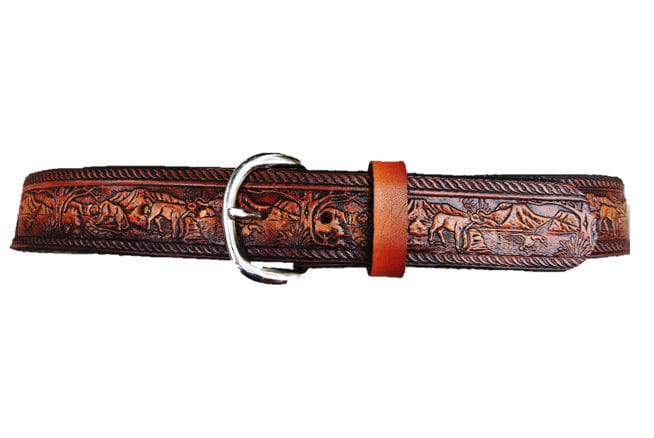Personalized Leather Belt / Deer / Wildlife / Free Name