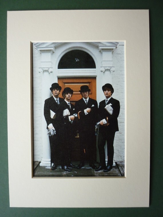 Modern Beatles Print Bowler Hats & Suits Retro 1960s Pop