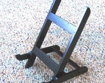 Black easel | Etsy