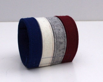 Items similar to Penny Wool Felt Bracelet Wristband Cuff ø Indigo ø ...