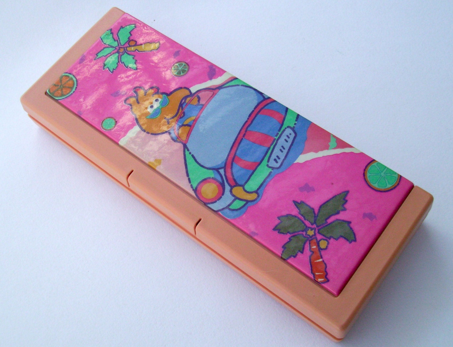 Funny Bird Pencil Box. 80s Flomo Pencil Case. Pink by JirjiMirji