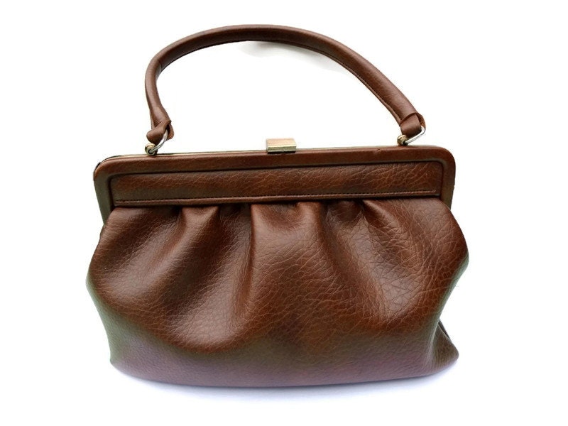1960s Brown Textured Vinyl Handbag – Haute Juice
