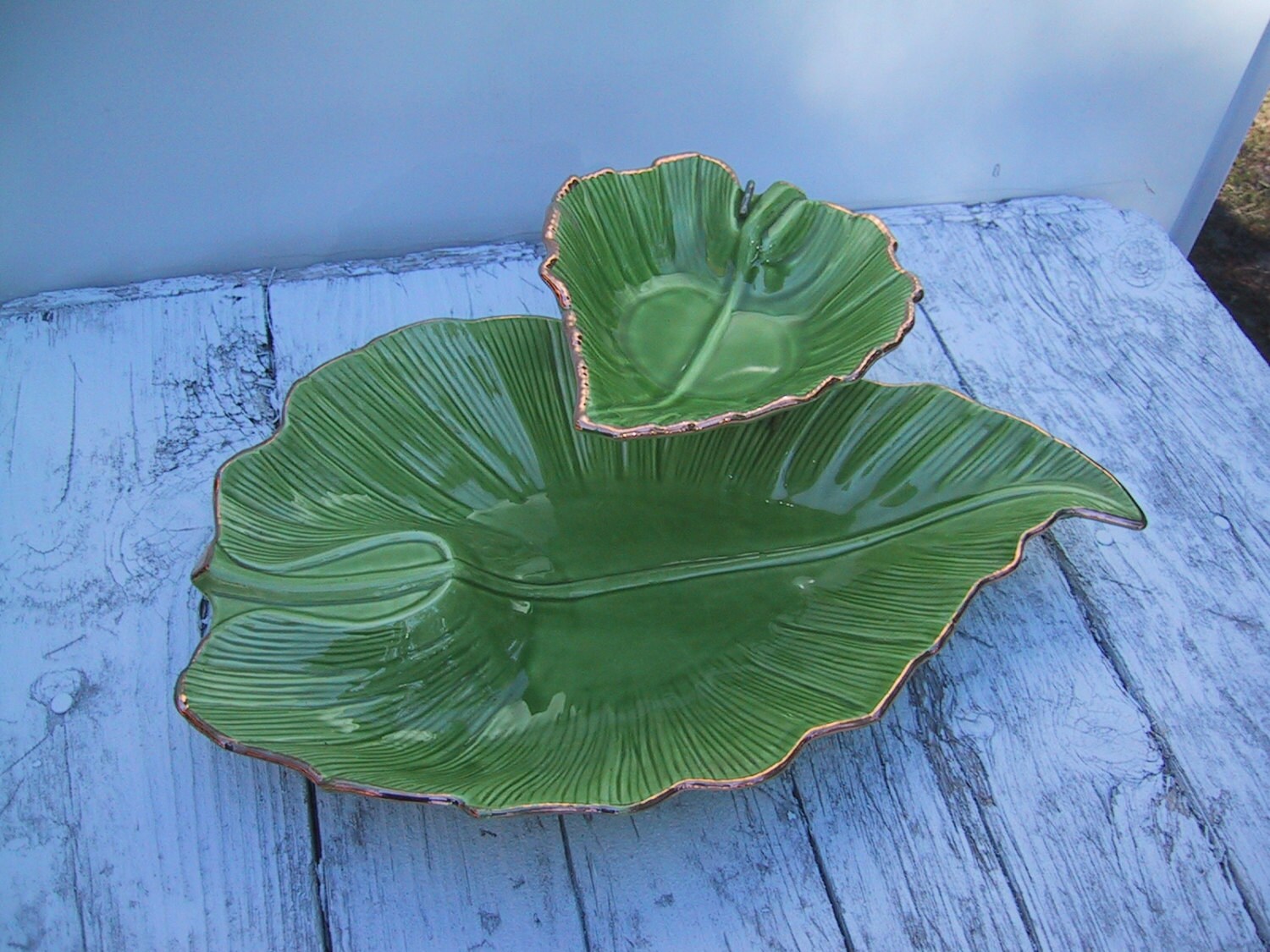 Vintage Two Tier Ceramic Leaf Serving Platter – Haute Juice