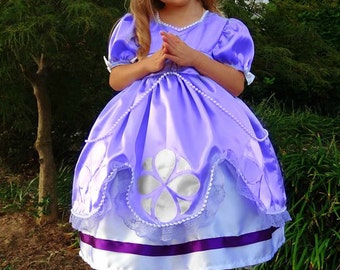 PDF sewing patterns as unique and natural by CandyCastlePatterns