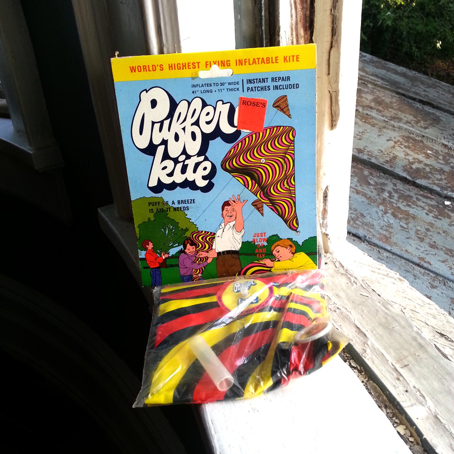 Rare PUFFER KITE Still in Original Package Vintage 1967