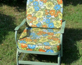 Popular items for floral cushion on Etsy