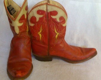 Popular items for cowgirl pinup on Etsy