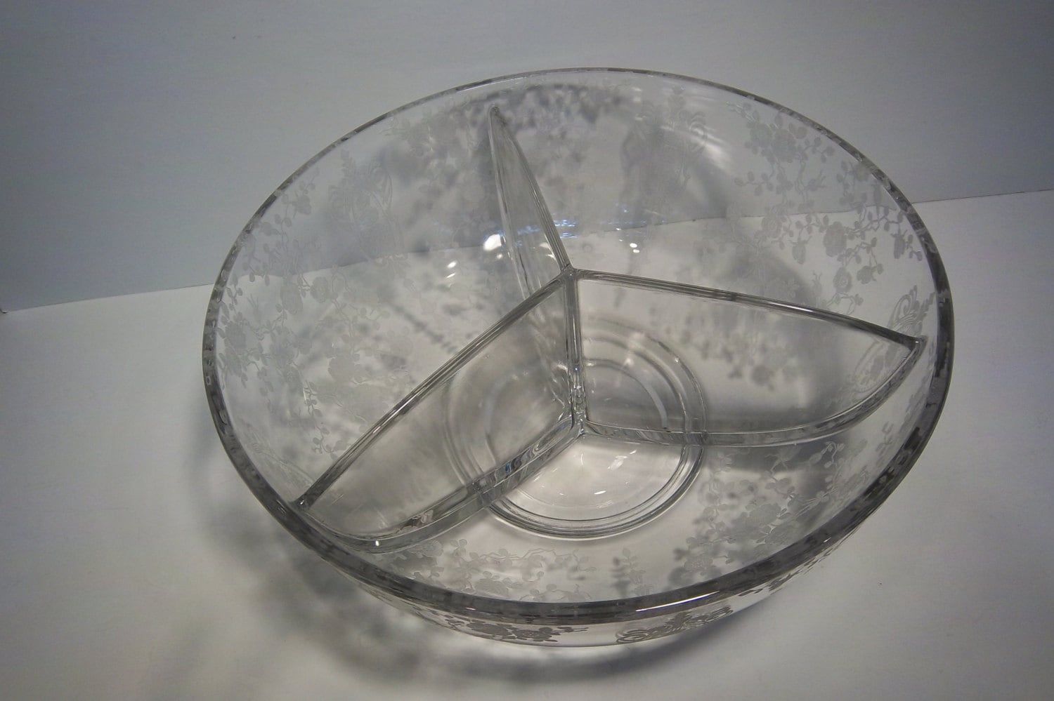 Vintage Etched Glass Divided Serving Bowl Heavy Depression Glass Style W Flowers And Vines For