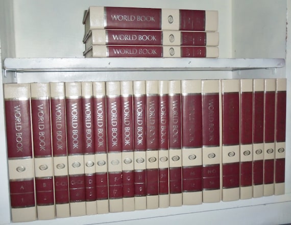 Complete 22 Volume 1982 World Book Encyclopedia Set Tan