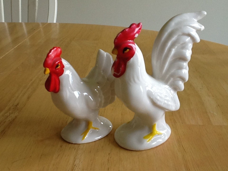 White Rooster and Hen Salt and Pepper Shakers – Haute Juice