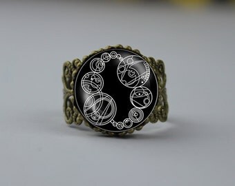 ring,Doctor Who tardis Adjustable ring, Dr Who masters fob ring Ring