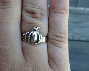 Penguin ring | Etsy