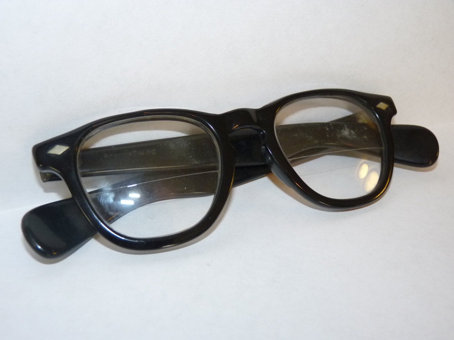 Vintage Retro Clark Kent Eye Wear glasses Frames by metroretromart