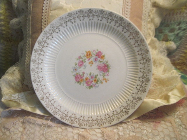 Royal China May Wreath Small Plate / NOT INCLUDED In Coupon Discount ...