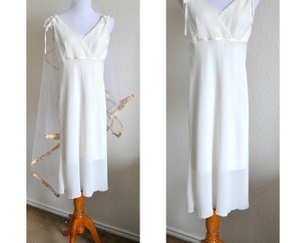 Popular items for off white dress on Etsy